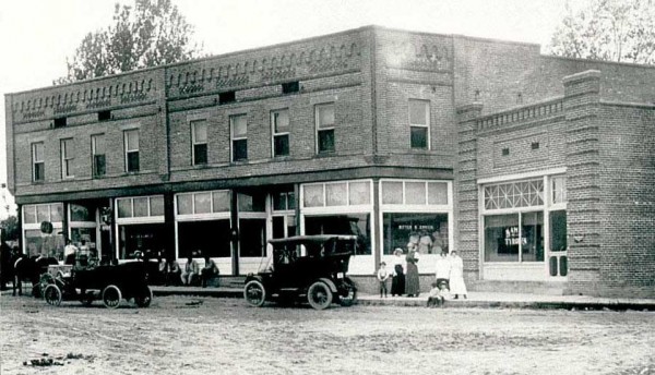 Tyronza Bank | Southern Tenant Farmers Museum